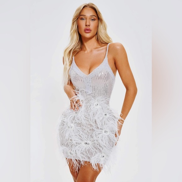 Bella Barnett | Dresses | Feather Sequin Mini Dress Bella Barnett | Poshmark